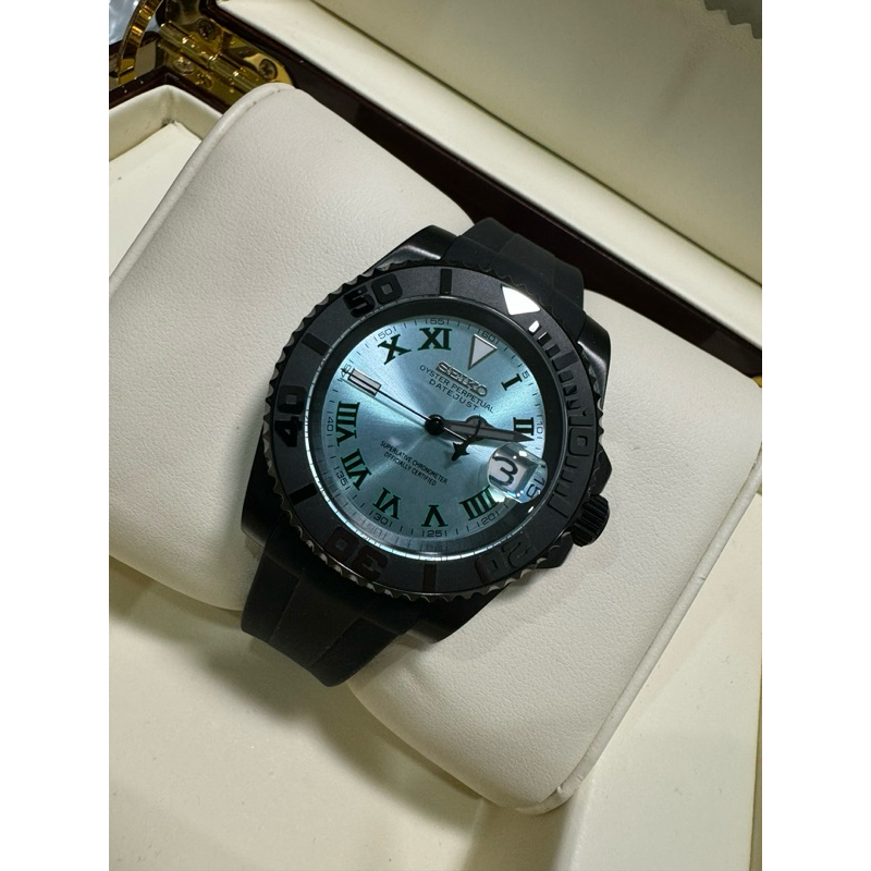 Seiko Mod - 40mm Ice Blue Roman Dial Black NH35 Automatic Watch ...