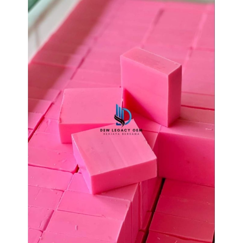 SABUN GLUTA STRAWBERRY JENAMA ANDA SENDIRI OEM | Shopee Malaysia