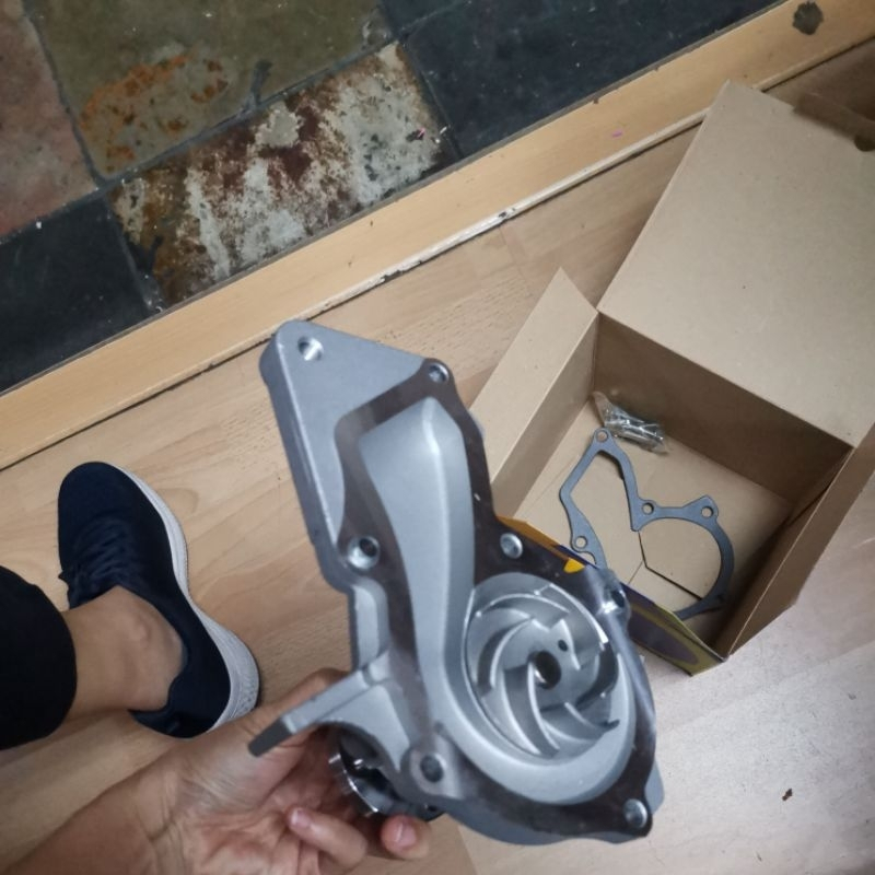 ALTOZ WATER PUMP VOLVO S40 V50 C30 S60 V60 1.6 - 16V(2010 ONWARS ...