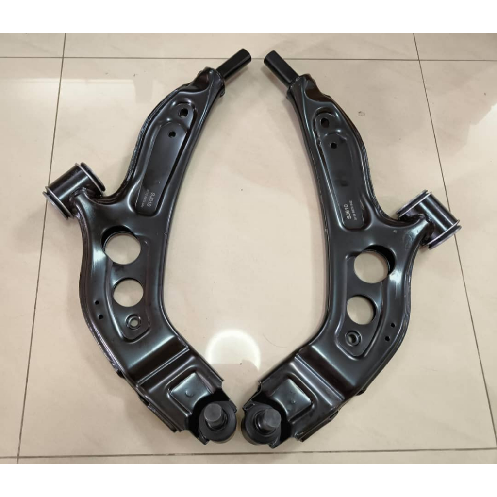 31126879841 (LEFT) / 31126879842 (RIGHT) FRONT LOWER ARM (1 PCS) BMW ...