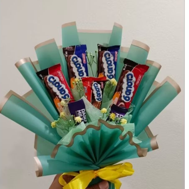 BOUQUET BAJET MURAH BERBALOI | Shopee Malaysia