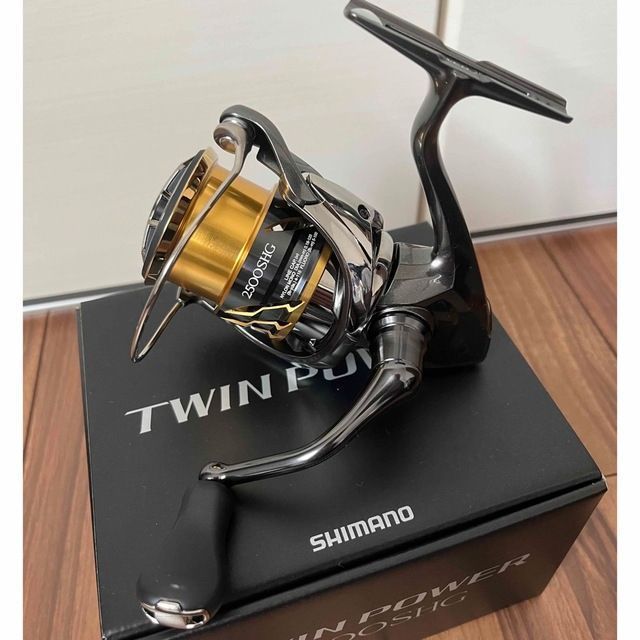 SHIMANO 20 Twin Power Series [2000-5000] Spinning Reel direct from Japan | Shopee Malaysia