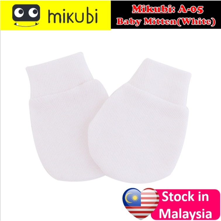 Newborn Baby Mitten/ Booties / A-05 Plain white mitten/ S-146 Booties 1 ...