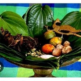 betel nut set for eating only.Sirih pinang kapur set.Ready stock ...