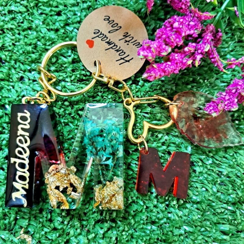 2in1 KEYCHAIN ALPHABET WITH NAME RESIN ART (FLORA COLLECTION) | Shopee ...