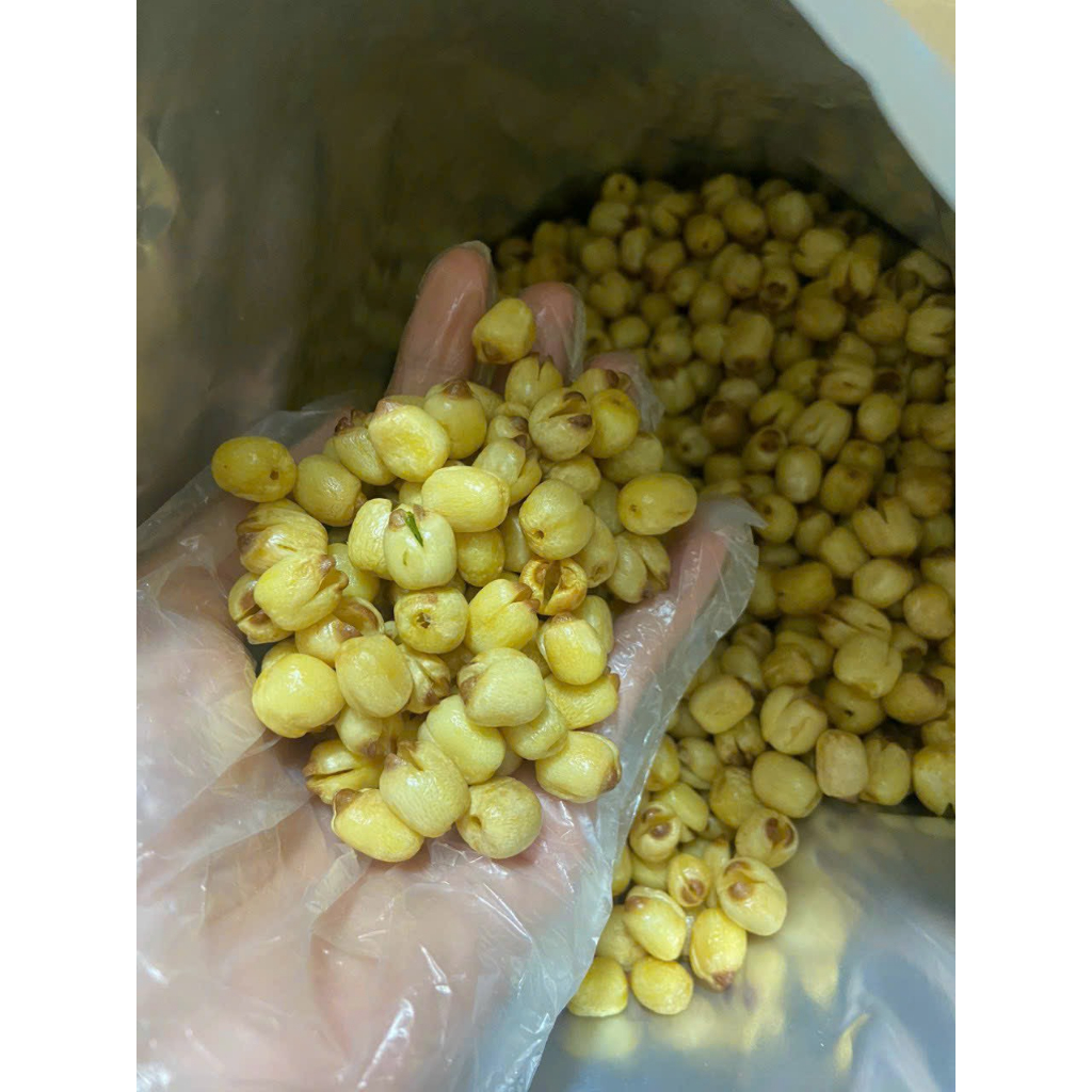 Ready stock.Dried LOTUS seeds 500gr bag . snack Viet Nam.(KACANG KUNING ...