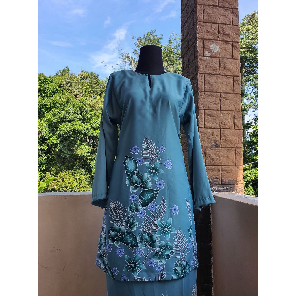Baju Kurung Batik Malaysia Kurung Corak Bunga Batik Kurung Pahang ...