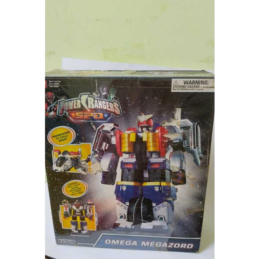 BANDAI Power Rangers SPD DX: Delta Squad Megazord & Omega Megazord ...