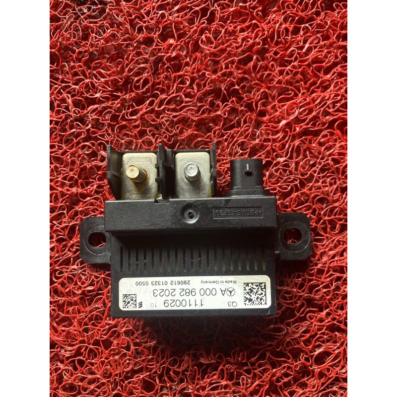 🔥USED JAPAN🔥MERCEDES BENZ W204 AMG 0009822023 BATTERY CONTROL MODULE ...