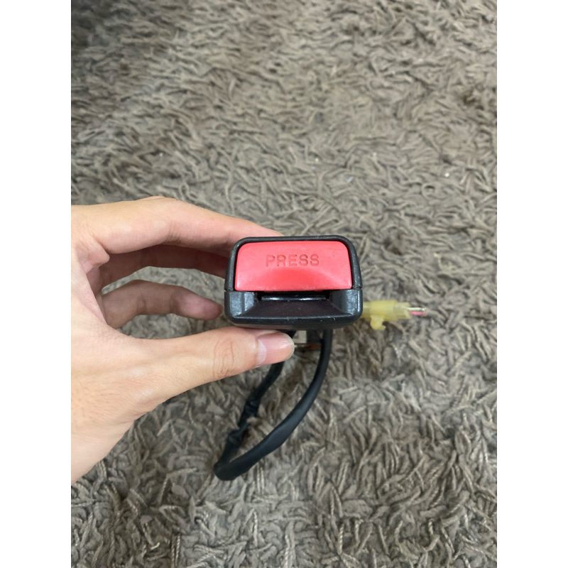 ORIGINAL PERODUA SEAT BELT BUCKET (DRIVER & PASSENGER) | Shopee Malaysia
