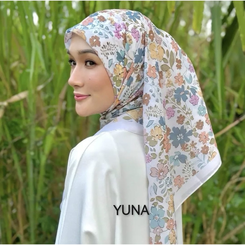 [HOT VIRAL NEW ARRIVAL 🔥] BAWAL AJUMMA SCARF SANDRA BAE SUZY LISA JIHOO QUE SERRA YUNA MIN-JI ...