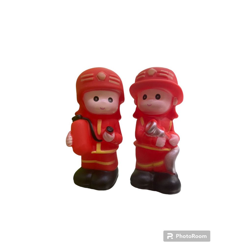 Ready Stock Rubber Fireman Cake Topper Cake Decoration Fire Fighter ...