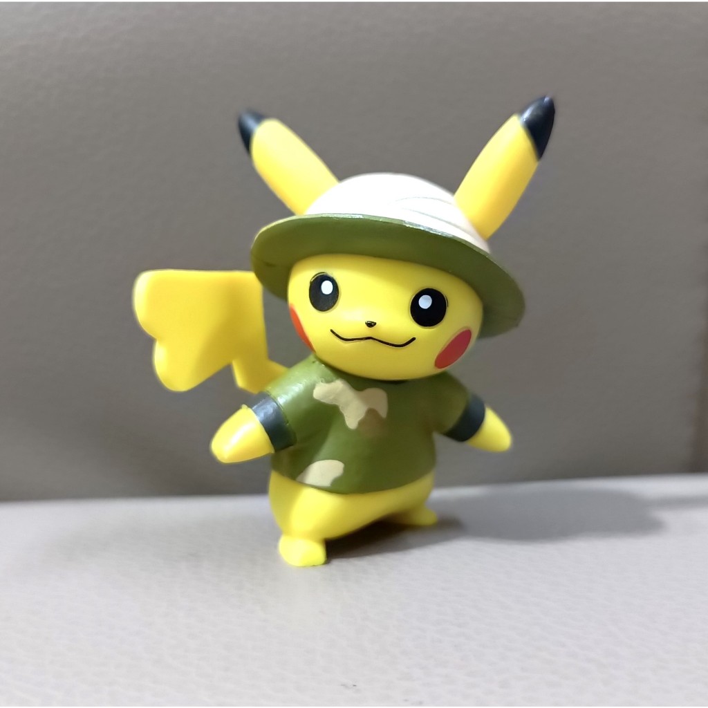 TAKARA TOMY POKEMON 2019 PIKACHU (VERSION #7 SAFARI) From LET'S GO ...