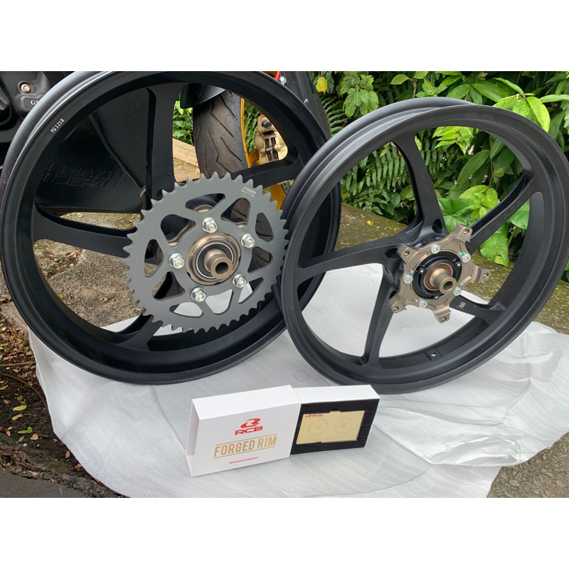 Yamaha R25 V1 / V2 100%Original RCB Forged Rim FG525 PNP (Size F-275-17 ...
