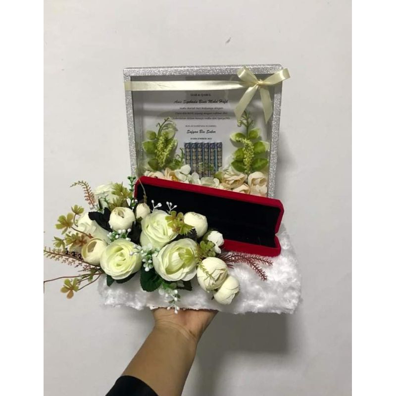 GUBAHAN FRAME MAS KAHWIN SIAP GUBAH | Shopee Malaysia