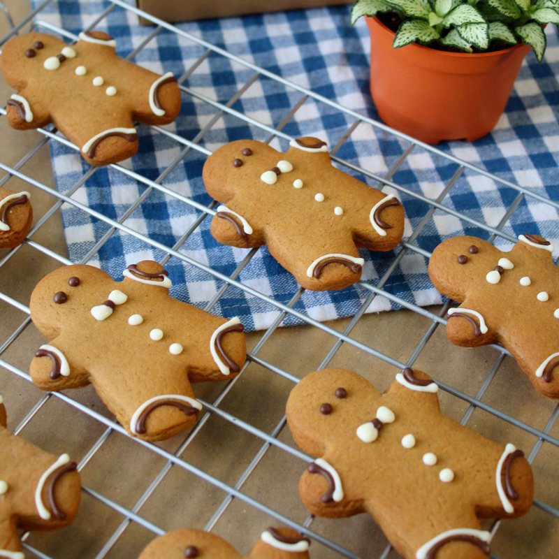 Gingerbread Man Cookies 12pcs/box | Shopee Malaysia