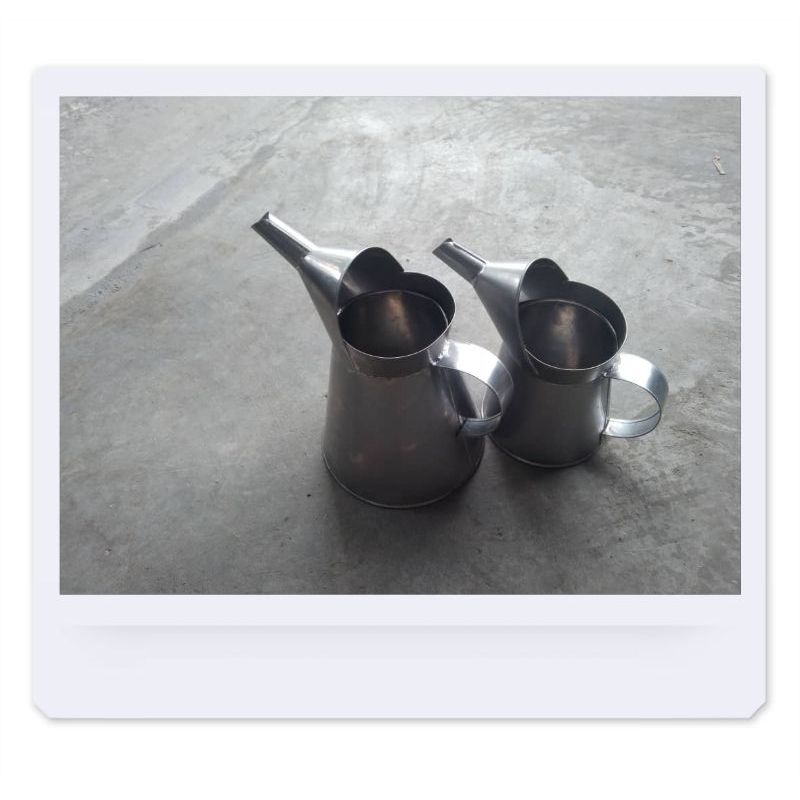 READY STOCK ZINE Minyak Liter,Bottle Zine Litre / Botol Sukat /Tin Jug ...