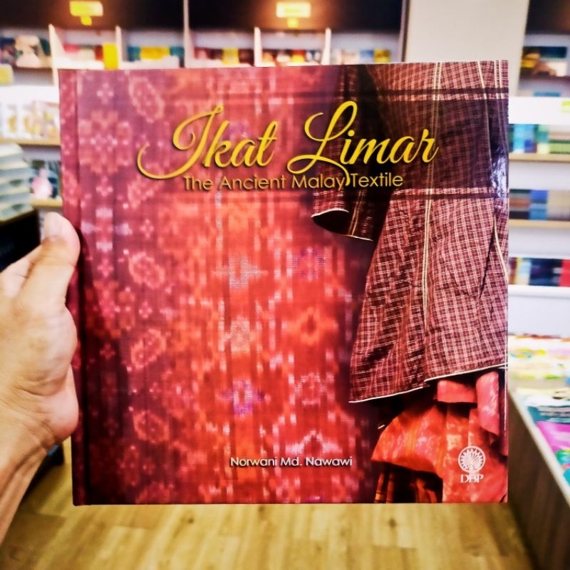 IKAT LIMAR : THE ANCIENT MALAY TEXTILE (NORWANI MD. NAWAWI) | Shopee ...