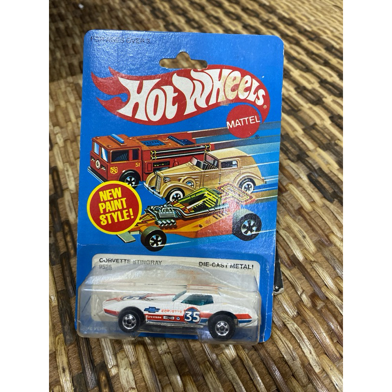 Hot Wheels Vintage Corvette Stingray 1982 | Shopee Malaysia