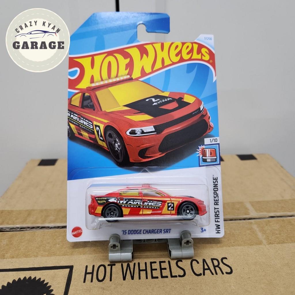 Hot Wheels Dodge 15 Charger SRT RED Diecast Toys Car for Boys ...