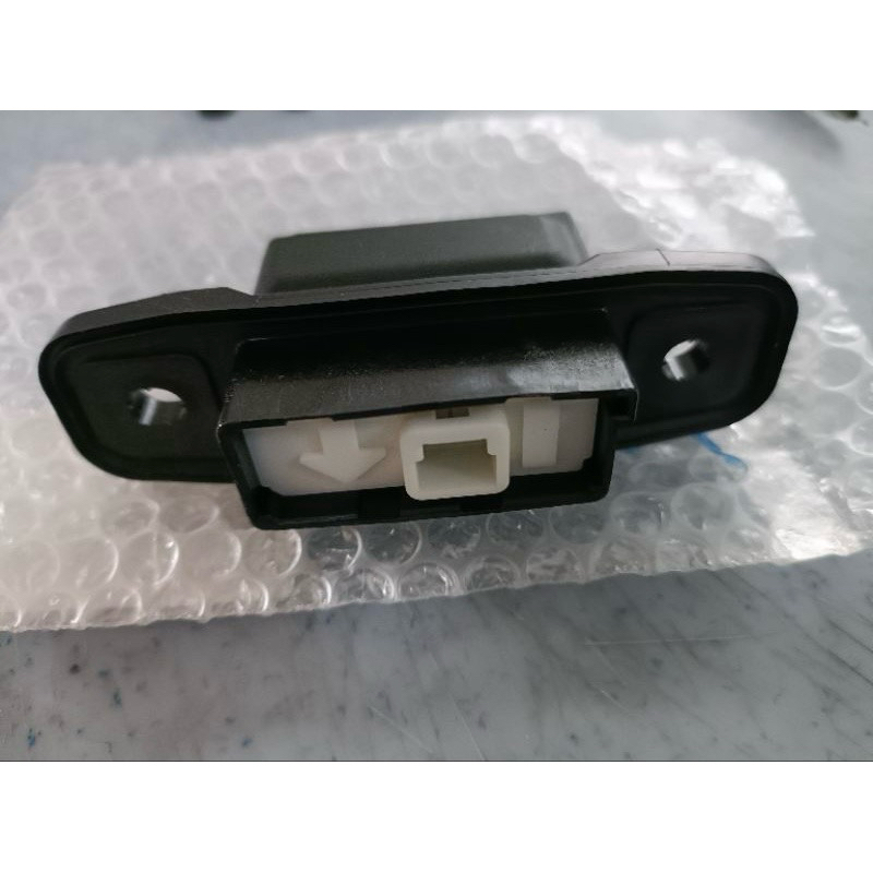 Bezza D20N Rear Bonnet Switch MYVI MG3 Opener Switch | Shopee Malaysia