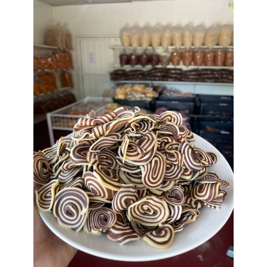 KEREPEK BAWANG COKLAT 300GM / 1KG KEREPEK PAK YEH | Shopee Malaysia