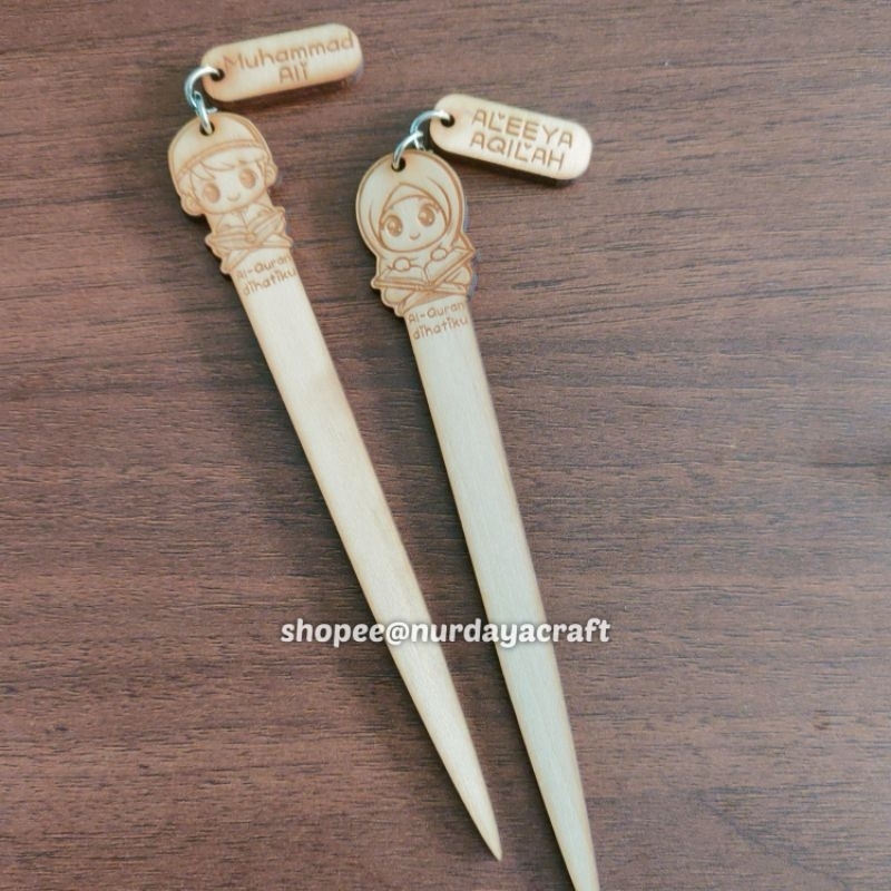PENUNJUK KAYU | HADIAH KHATAM AL QURAN | PENUNJUK KAYU DOODLE | Shopee ...