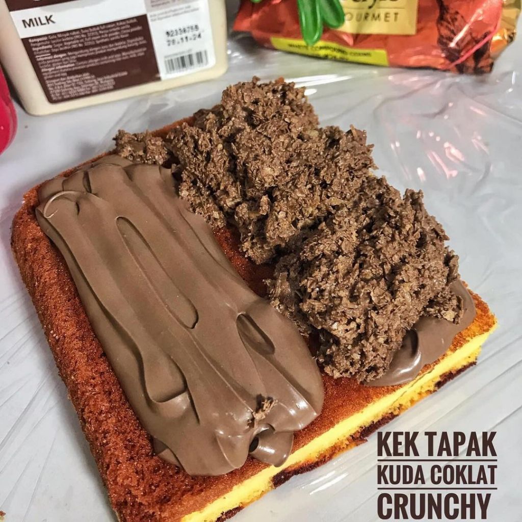 Kek Tapak Kuda [ Crunchy @ Original ] Assorted 10 dan 5 Inci | Shopee ...