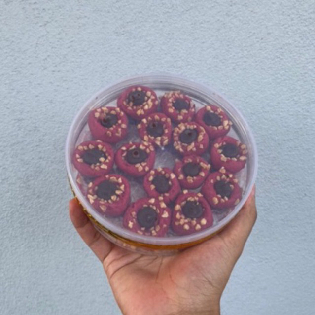 Biskut Hazelnut Button Coklat(28 pcs) biskut raya | kuih raya 2024 ...