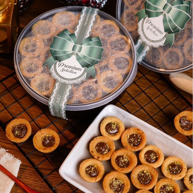 CHOCOLATE PISTACHIO KUIH RAYA EKSKLUSIF HIGH QUALITY PREMIUM TASTE ...