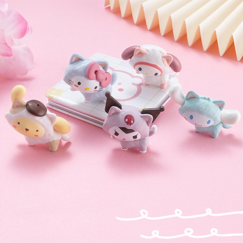 [ready Stock] Sanrio Anime Action Figurine Kuromi Cinnamoroll Hello