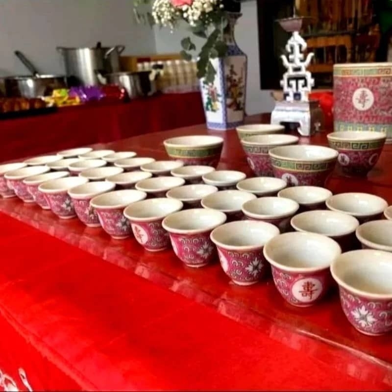 万寿无疆大/中/小茶杯 Wan Shou Wu Jiang Tea Cup Wanshou Wujiang 拜神杯 茶杯 陶瓷杯 特点 ...