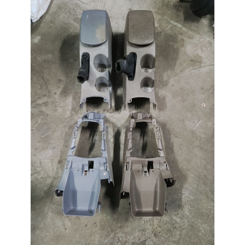 USED ORIGINAL PROTON WAJA ARM REST FLOOR CONSOLE FRONT RHD | Shopee ...