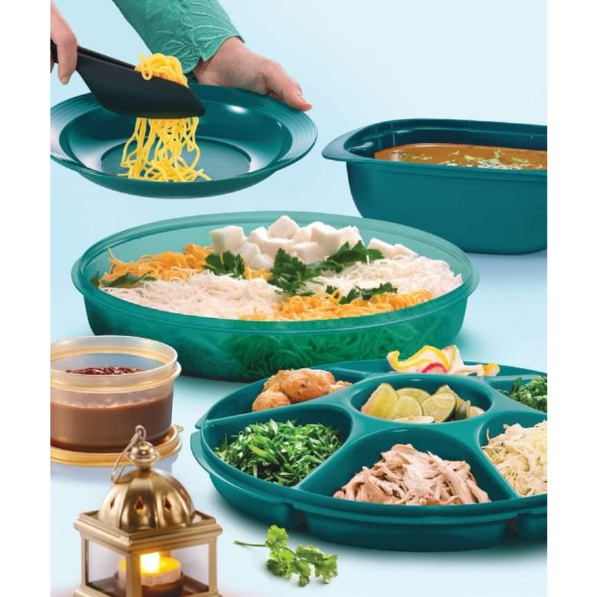 Tupperware Serving Centre x 1 set Tupperware gourmet serving center ...