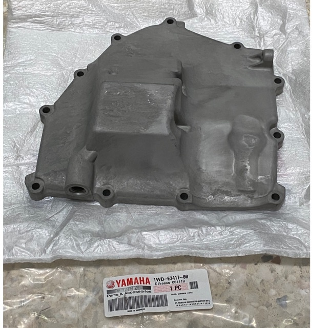Yamaha YZF-R25 R25 Original Cover Strainer Oil Pan / Engine Cover 4T ...