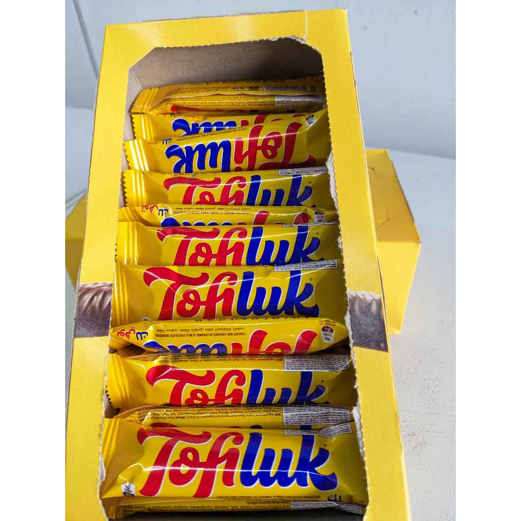 Tofiluk Caramel Crunch Chocolate Bar 10g - 1 Box (Pack of 48) | Shopee ...