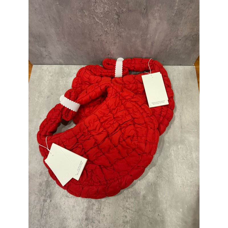 💯 Authentic COS Mini Quilted Bag - Red | Shopee Malaysia