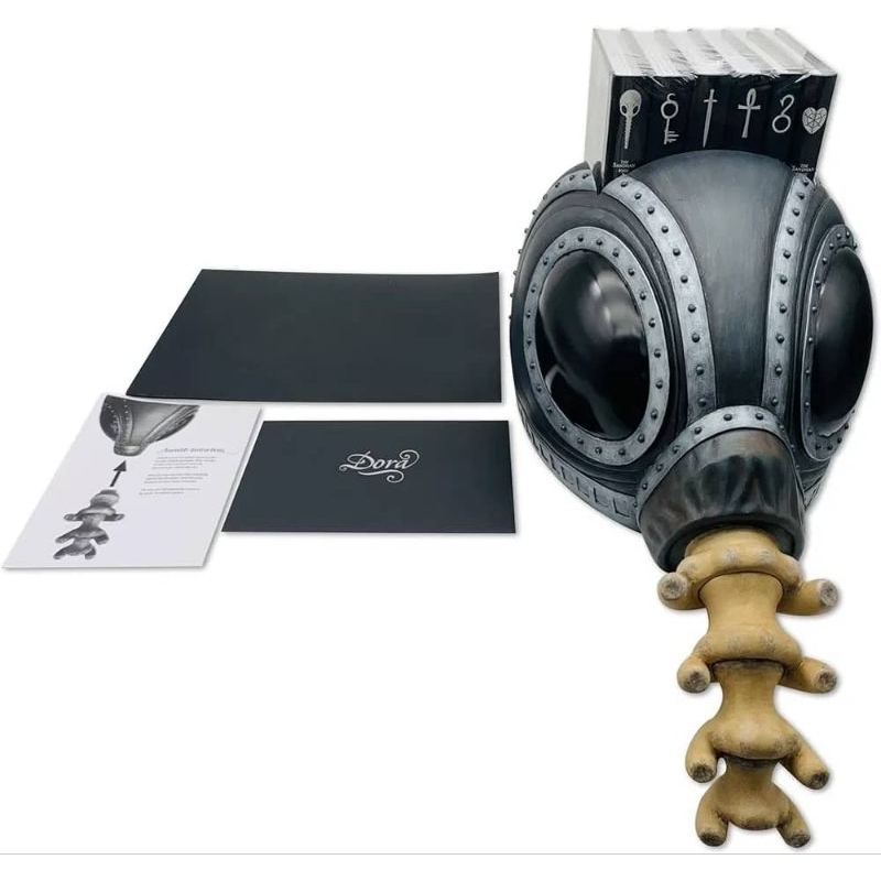 THE SANDMAN: MORPHEUS HELM MASTERPIECE EDITION. Includes the entire ...