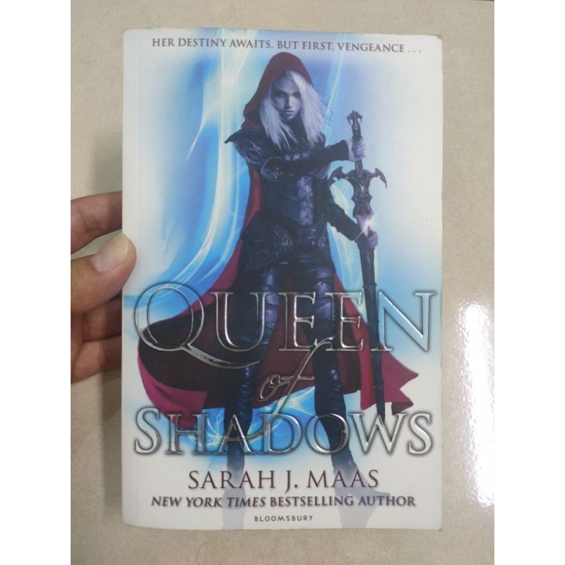 [BB] [Clearance Sale] Queen of Shadows (Throne of Glass #4) by Sarah J. Maas (YA / Fantasy / Fae ...