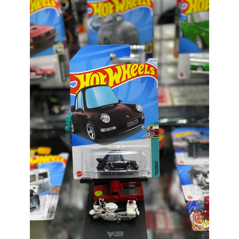 Hot Wheels Diecast "Porsche 911 Turbo Tooned" Action Figure | Shopee ...