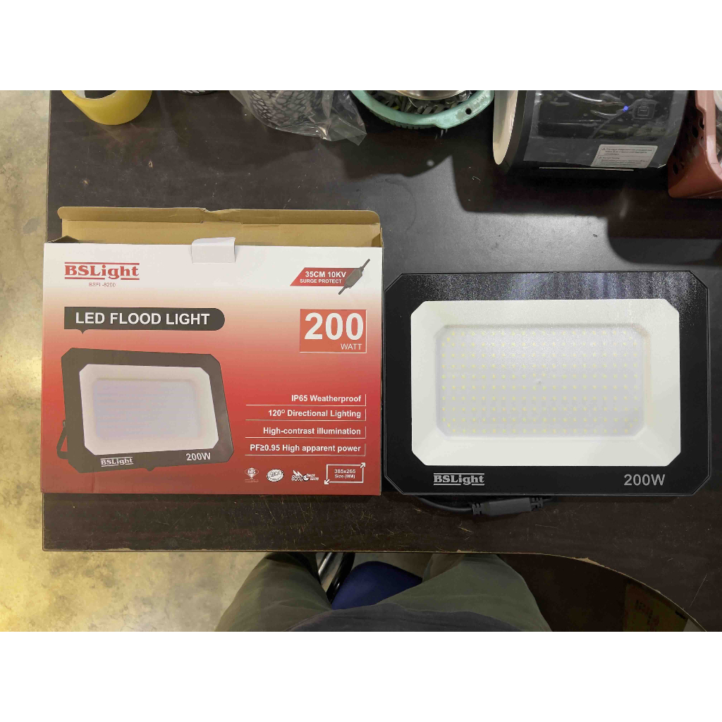BS Light 200W Led Spotlight (Surge Protection) | Shopee Malaysia