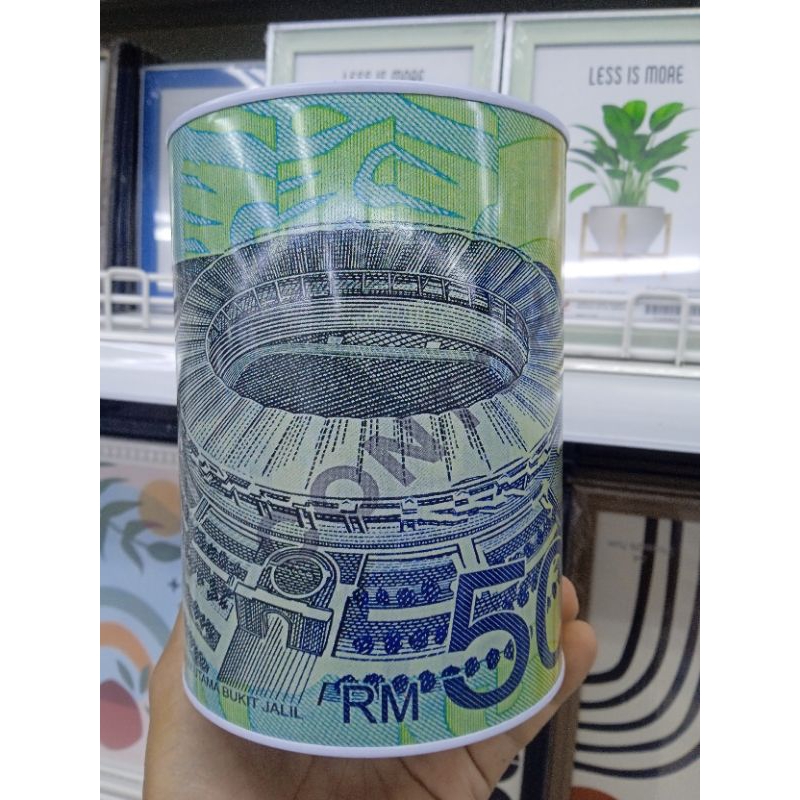 1 x Tabung duit syiling dgn gambar RM1 ,RM5, RM20 RM50 boleh pilih ...