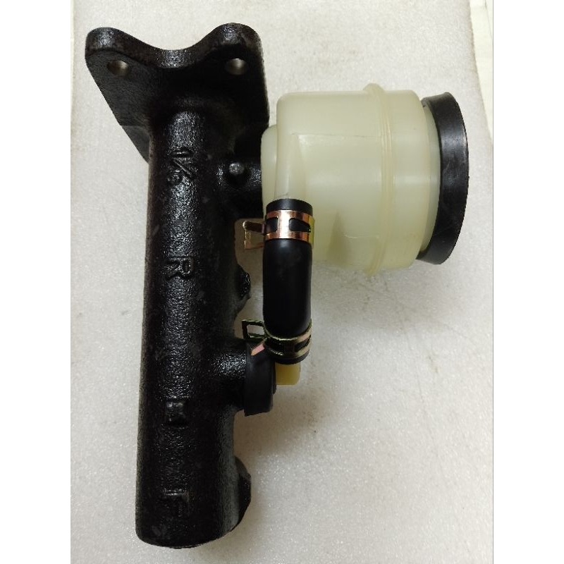 TOYOTA LAND CRUISER BJ75 HJ75 BRAKE MASTER PUMP (47201-60270) | Shopee ...