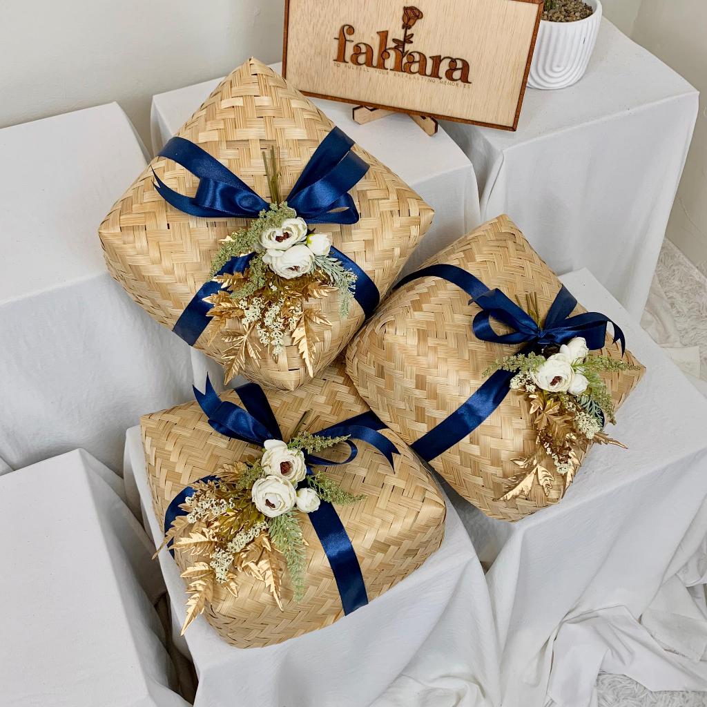 FAHARA | hidden hantaran mengkuang - gubahan ikat artificial flower ...
