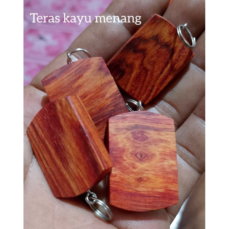 Loket / keychain kayu menang (1pcs) kayu membawa tuah | Shopee Malaysia