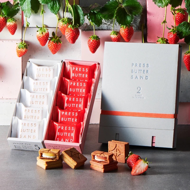 PRESS BUTTER SAND Amaou Ichigo Strawberry Buttercream Cookies ...