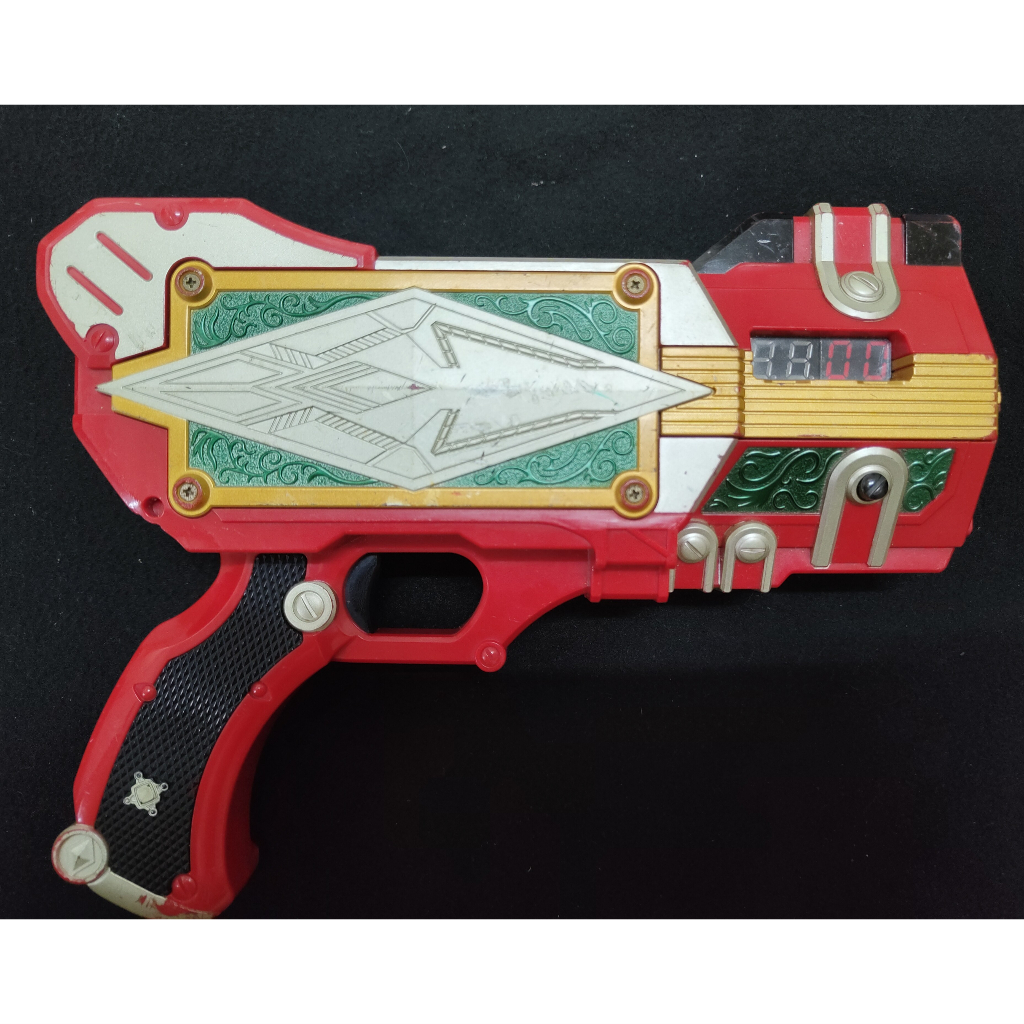 ORIGINAL BANDAI DX Garren Rouser Kamen rider Blade toy (Missing Battery ...