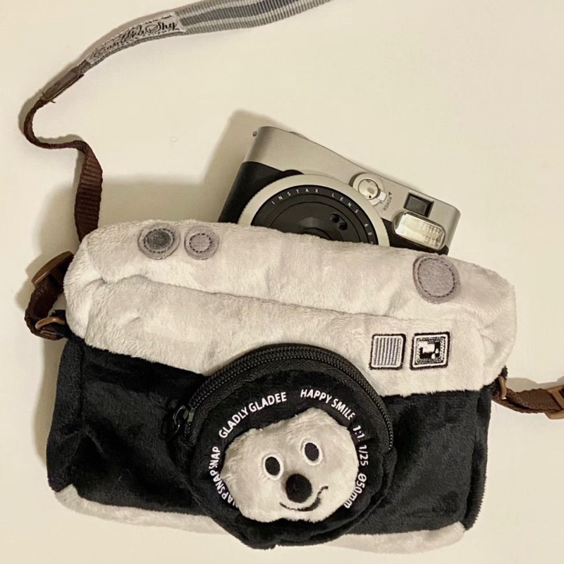 Cute cartoon camera bag anti-fall smiling face plush retro camera style ...