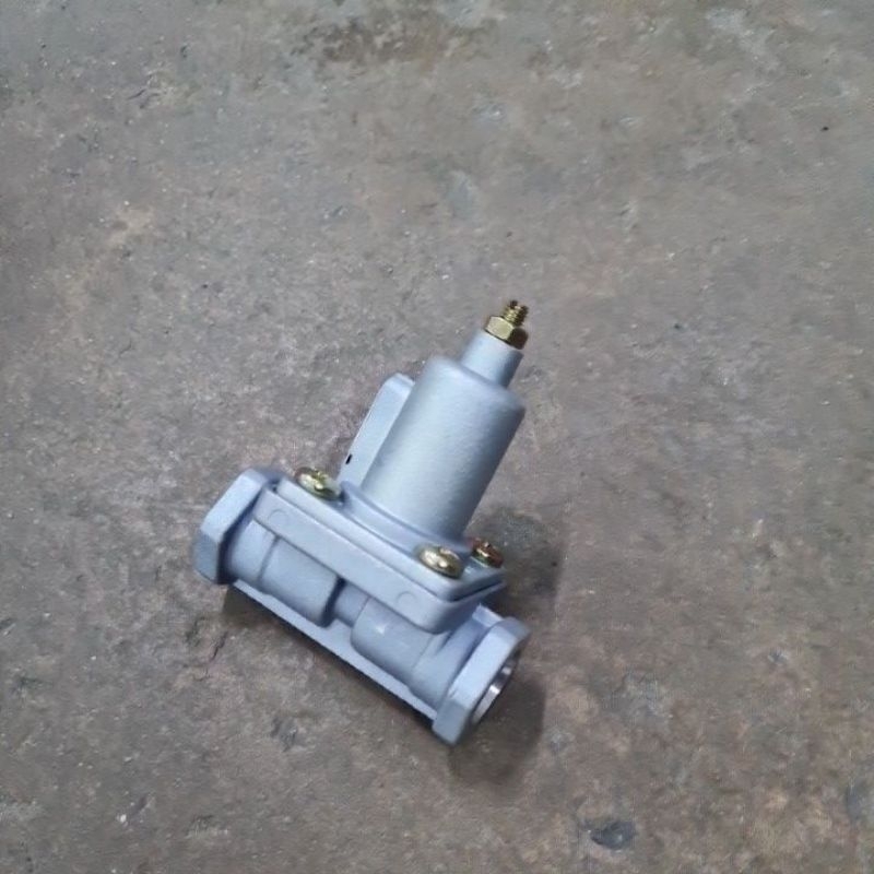 VOLVO SCANIA MAN DAF PRESSURE LIMITING VALVE 4341001250 /4341001240 ...