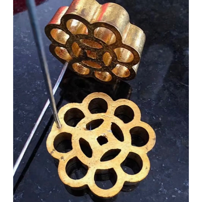 Loyang Honeycomb Biscuits / Rose Cookies Mould / Tembaga Acuan Kuih ...